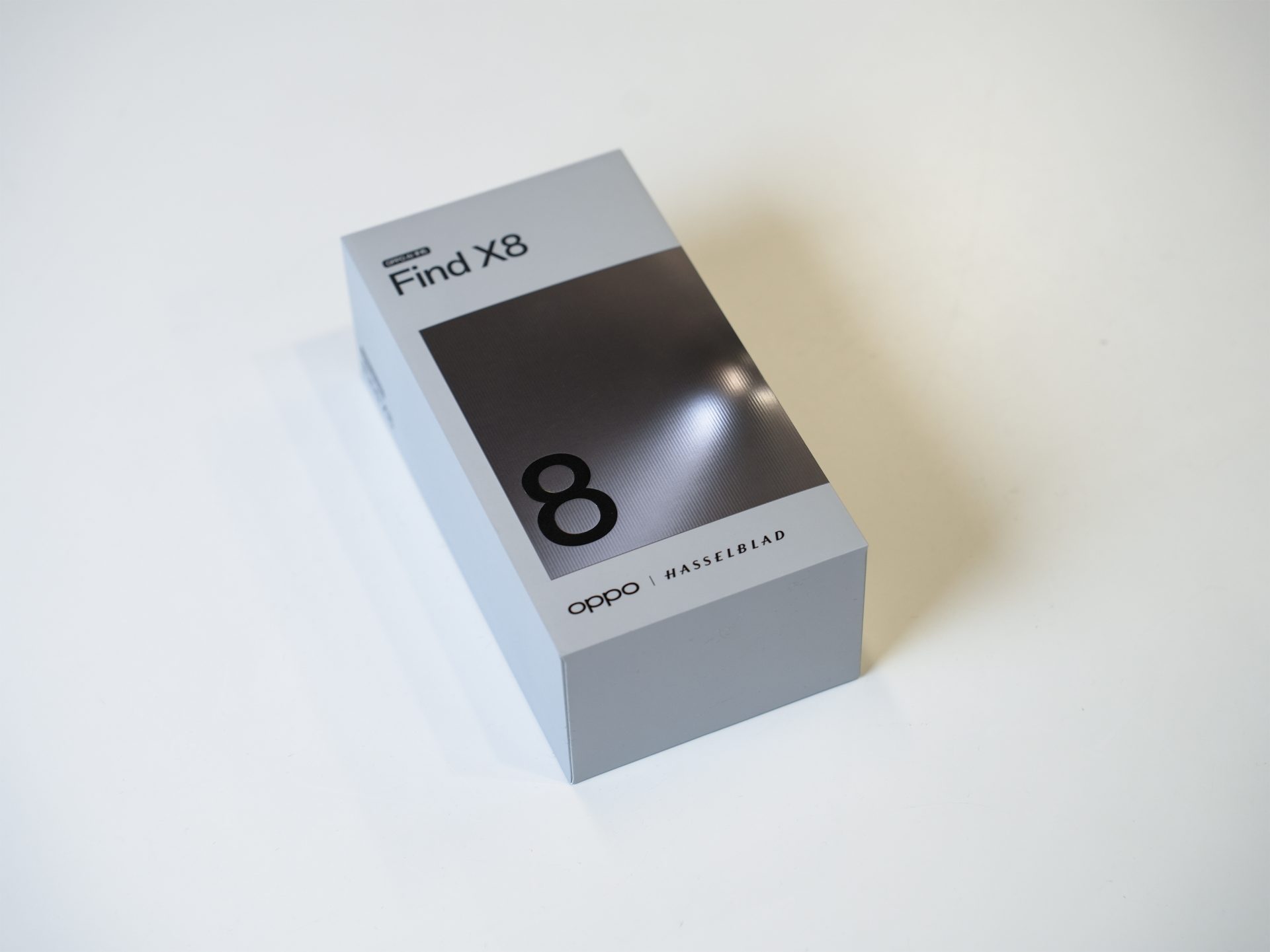 Oppo Find X8 packaging box revealed ahead of launch - Gizmochina