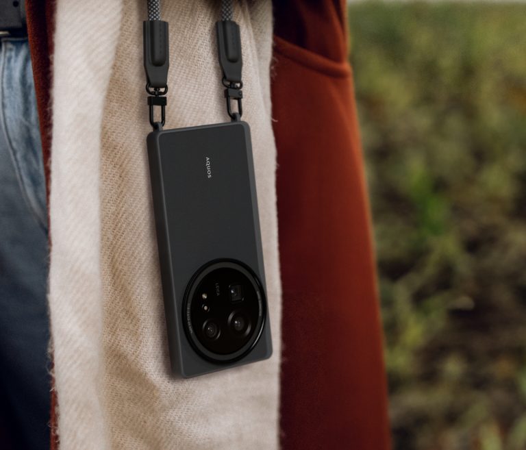 Sharp AQUOS R9 Pro: A High-Performance Smartphone with Leica Cameras and Smart AI Features ...