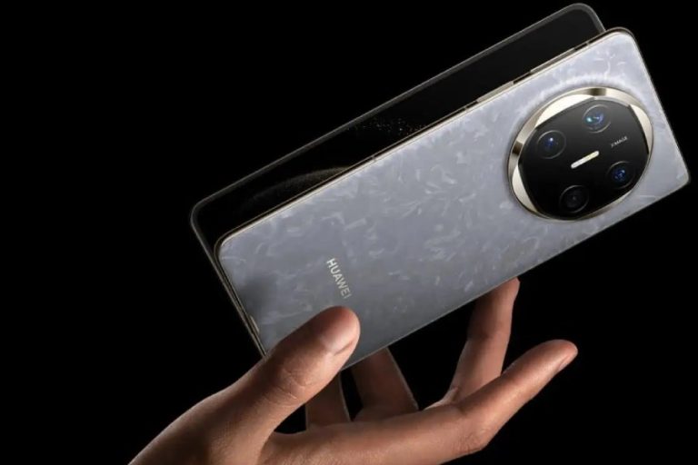 Huawei is right behind Samsung in global foldable shipment race