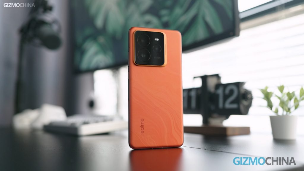 realme GT7 Pro Review: The cheapest Snapdragon 8 Elite phone is here ...