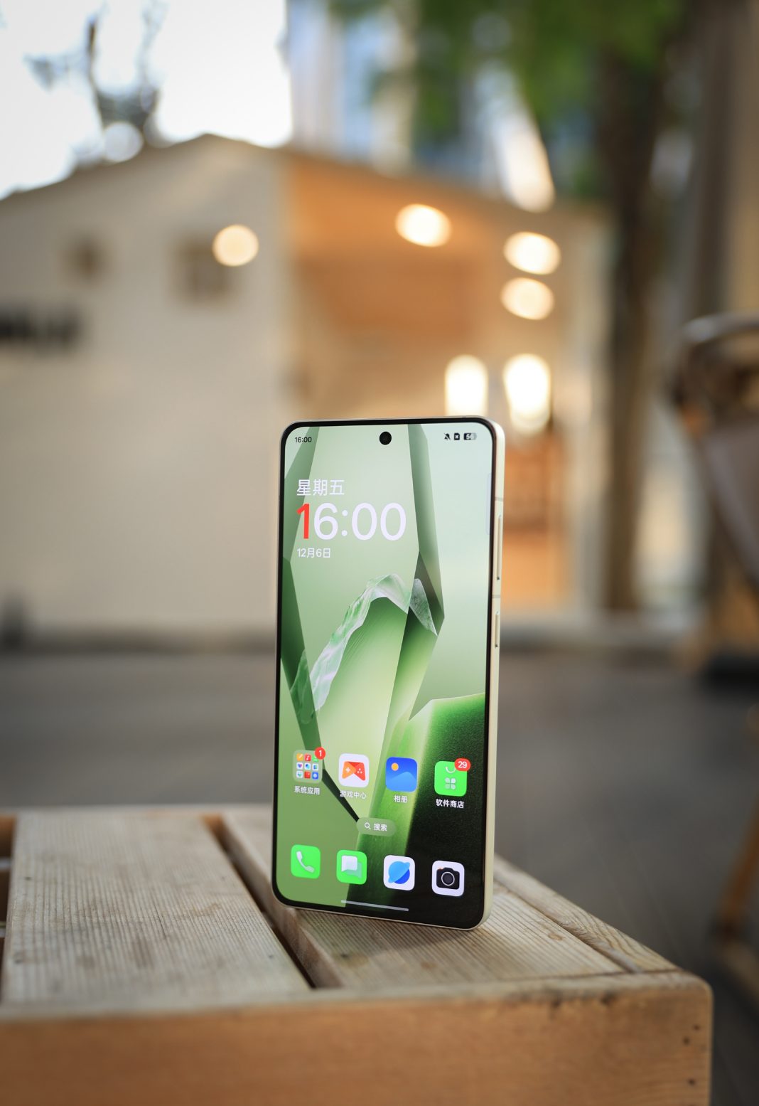 OnePlus Ace 5 first look reveals amazing display with slim bezels ...