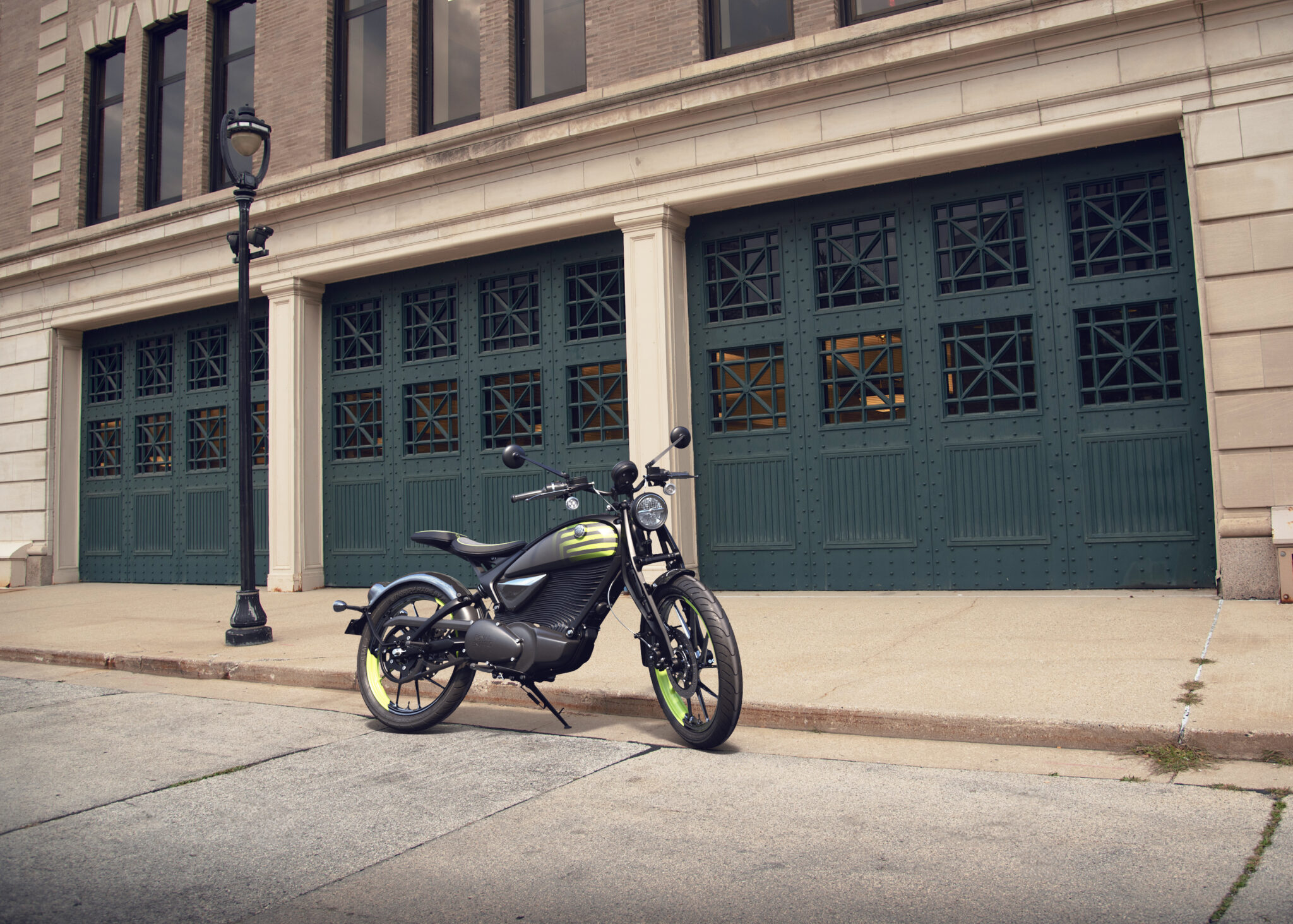 Flying Flea collaborates with Qualcomm to revolutionise EV technology ...