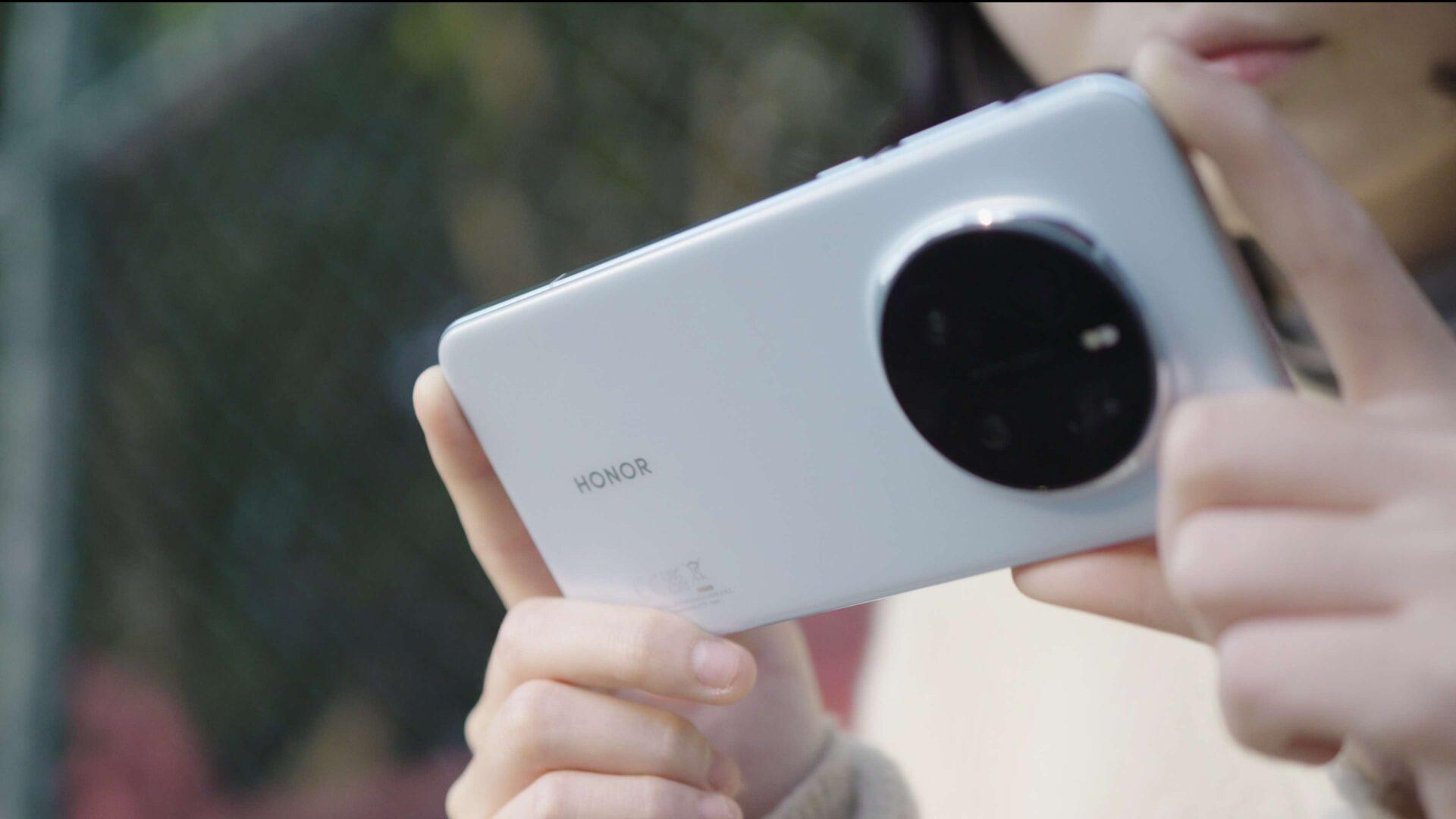 Honor Magic 7 Pro Review: This is Honor's Best Phone yet - Gizmochina