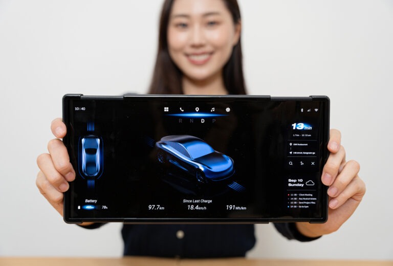 Samsung unveils groundbreaking 4,000-Nit QD-OLED panels, next-gen ...