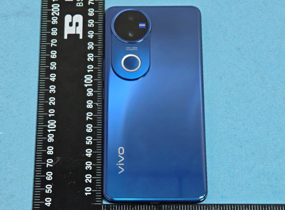Vivo V50 with Zeiss cameras could be arriving soon: Bags SIRIM certification - Gizmochina