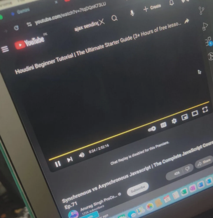 YouTube is showing 3-hour-long un-skippable ads and it's not a glitch ...