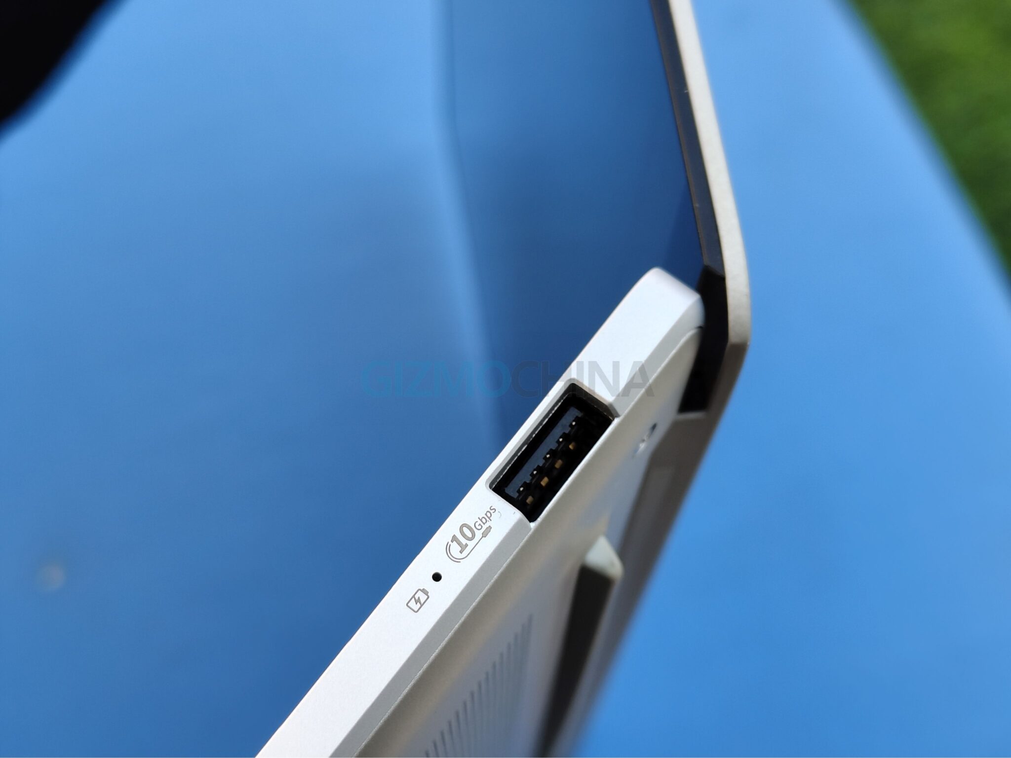 Asus Zenbook S14 OLED (2024) review: Power and Portability Redefined - Gizmochina