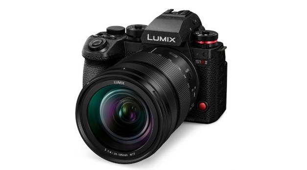 LUMIX S1RII: Panasonic's $3,299 Full-Frame Mirrorless Camera with 40fps ...