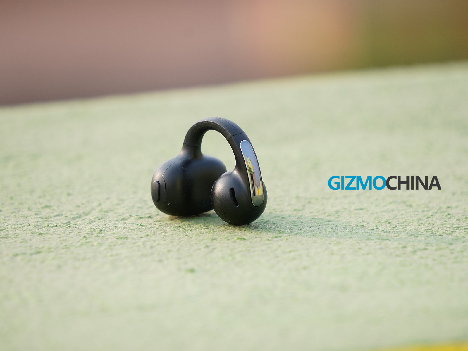Baseus Bowie MC1 Review: Surprisingly Good Sound, But Can You Wear It ...