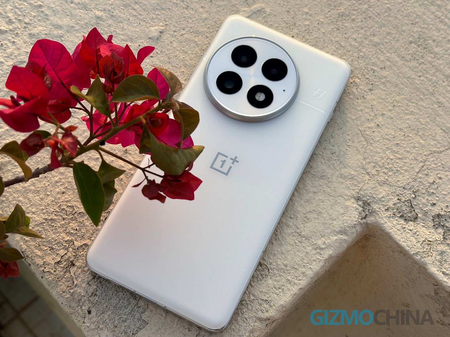 OnePlus 15, Oppo Find X9 series tipped to feature 200MP periscope ...