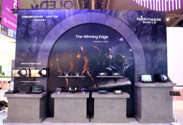 Samsung showcases foldable handheld gaming consoles at MWC 2025 ...