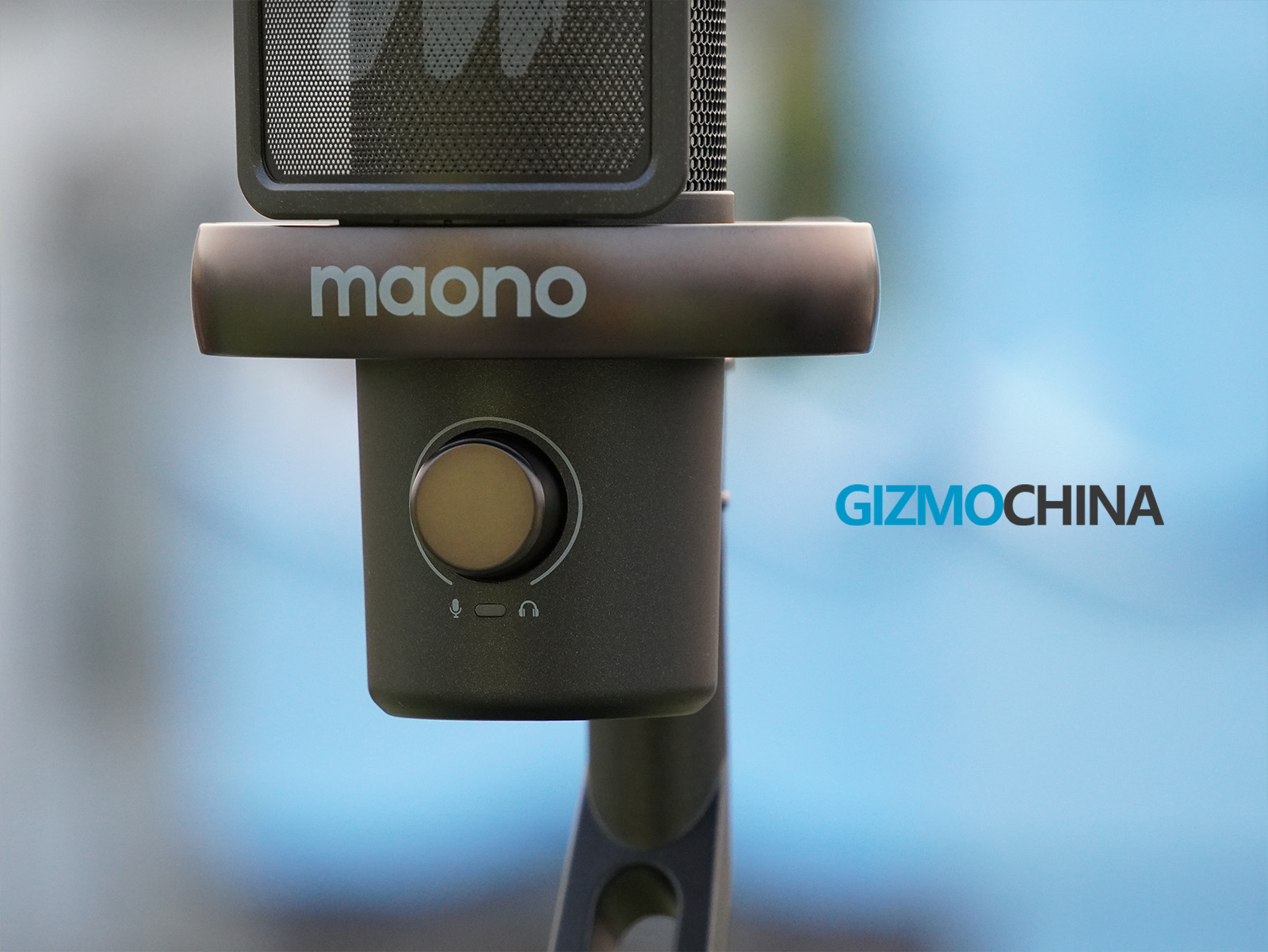 Maono DM40 Pro Microphone Review: Wireless Freedom for Creators on a Budget - Gizmochina