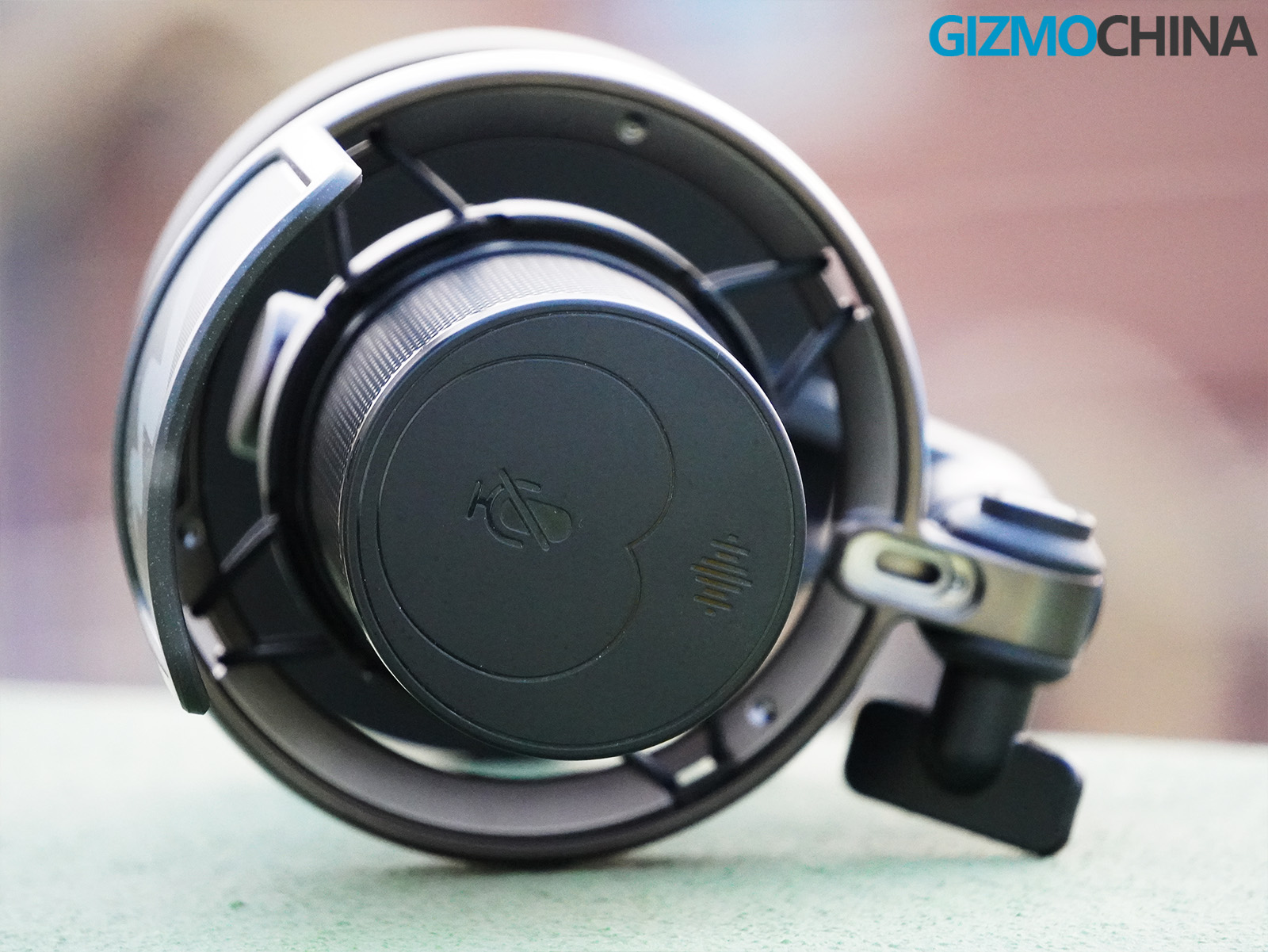 Maono DM40 Pro Microphone Review: Wireless Freedom for Creators on a ...