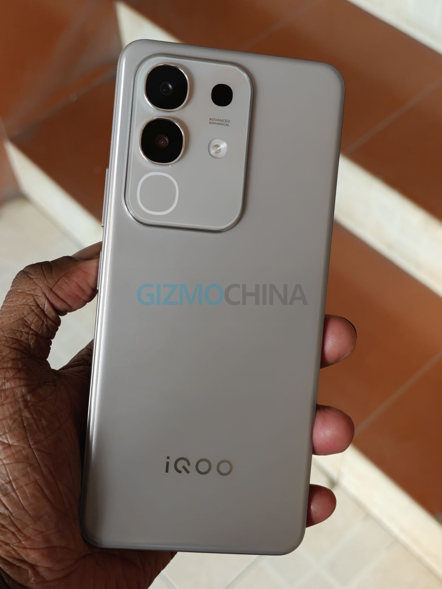 iQOO Z10x review: Battery life champion with balanced specs - Gizmochina