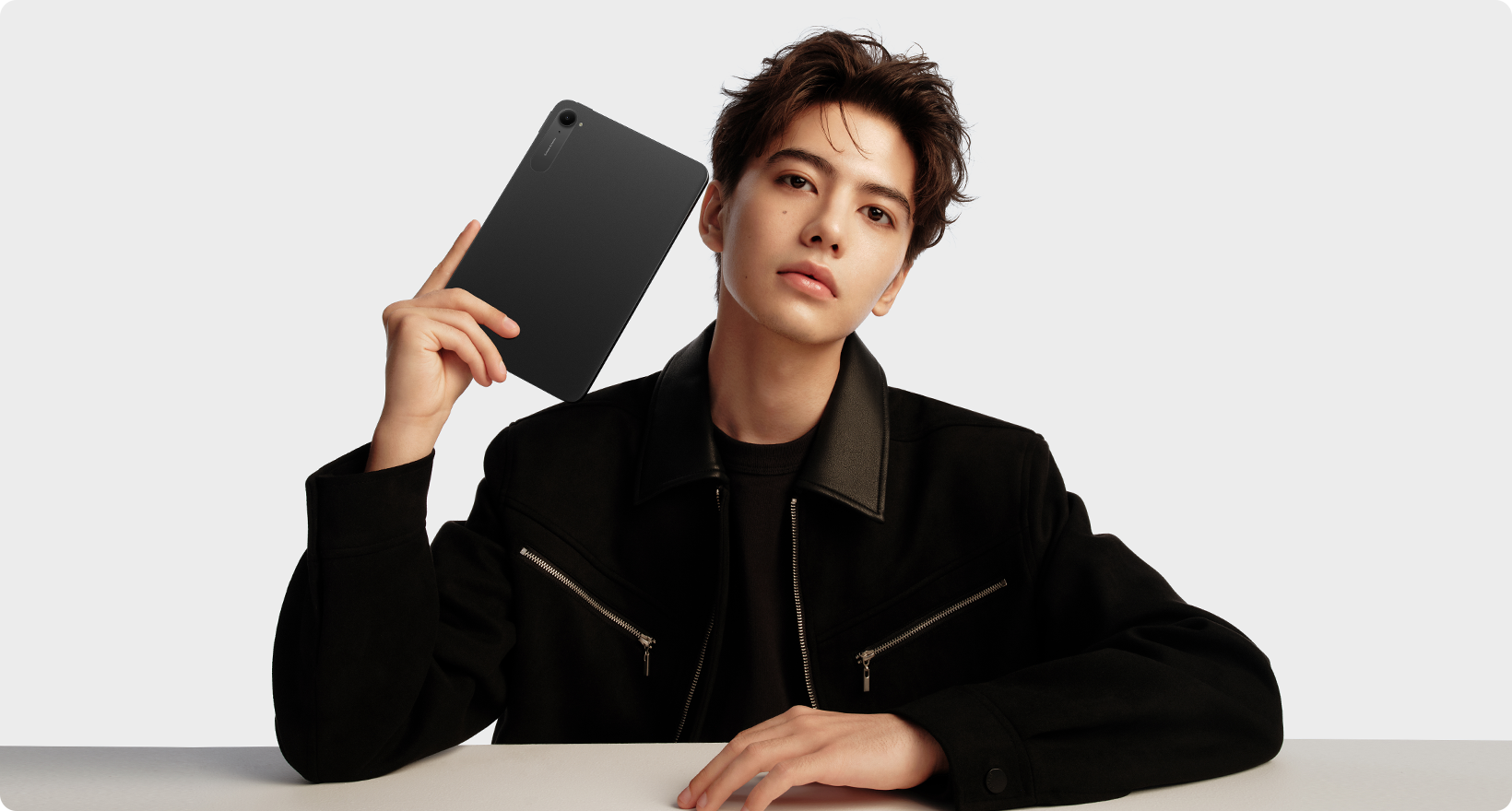 Redmi K Pad launched with 8.8" 3K 165Hz LCD, Dimensity 9400+, 7500mAh battery & dual USB-C ...