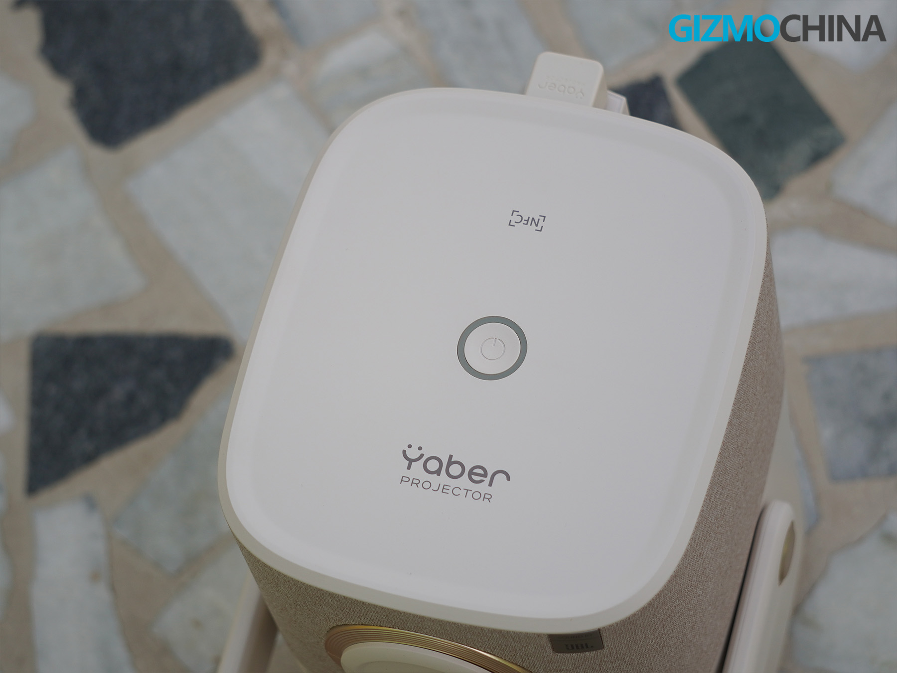 Yaber T2 Plus Portable Projector Review: Surprisingly Good for Backyard ...
