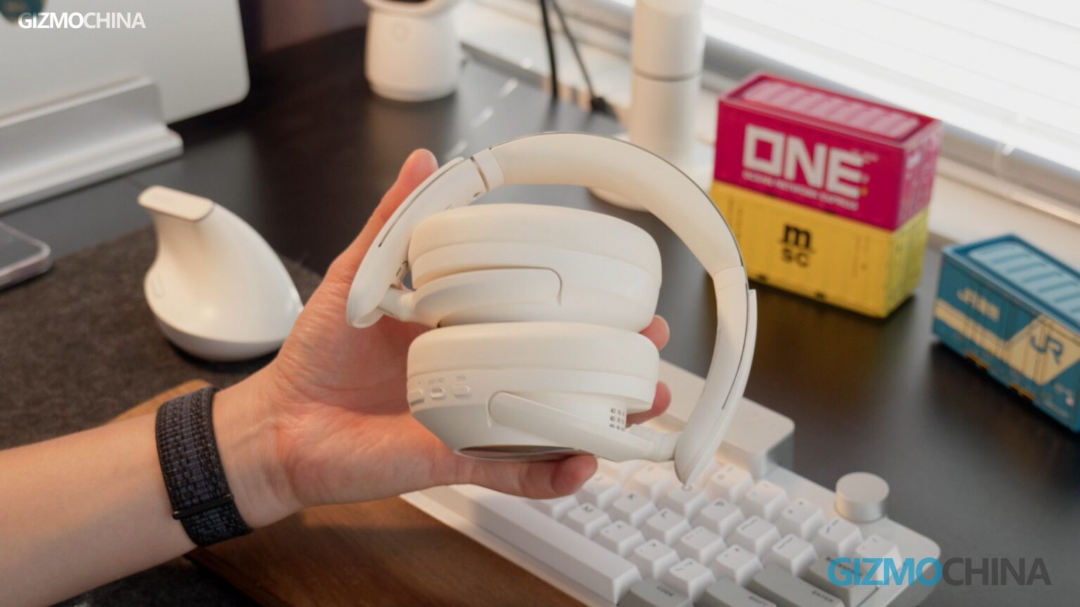 Oneodio Focus A6 Wireless ANC Headphone Review: A Surprise For the ...