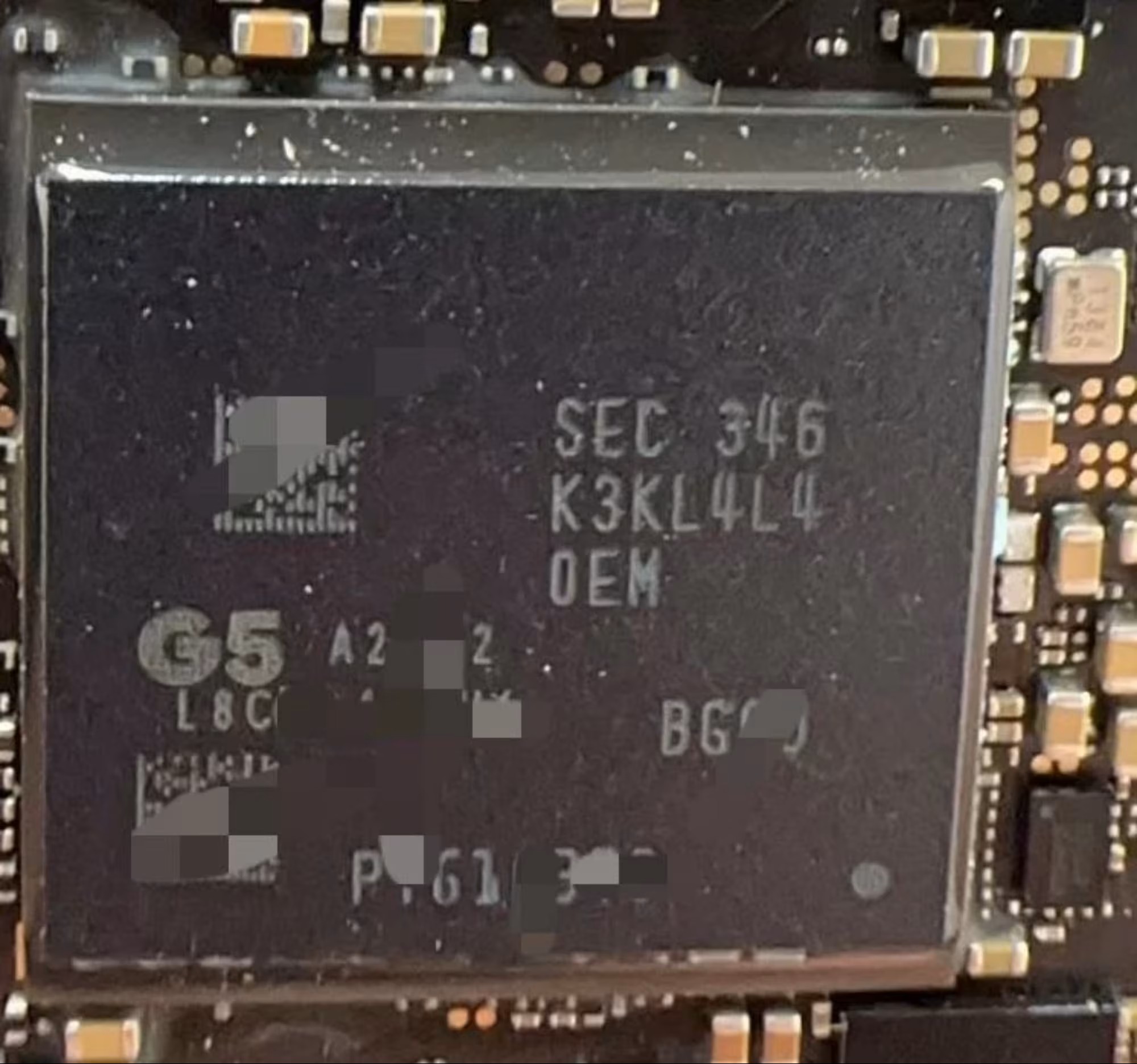 Google Pixel 10 prototype reveals periscope telephoto within familiar ...
