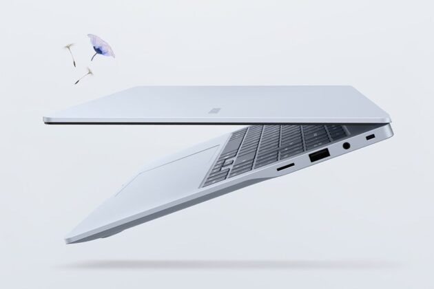 Samsung Galaxy Book 4 Edge 15" Launches in India with 27-Hour Battery ...