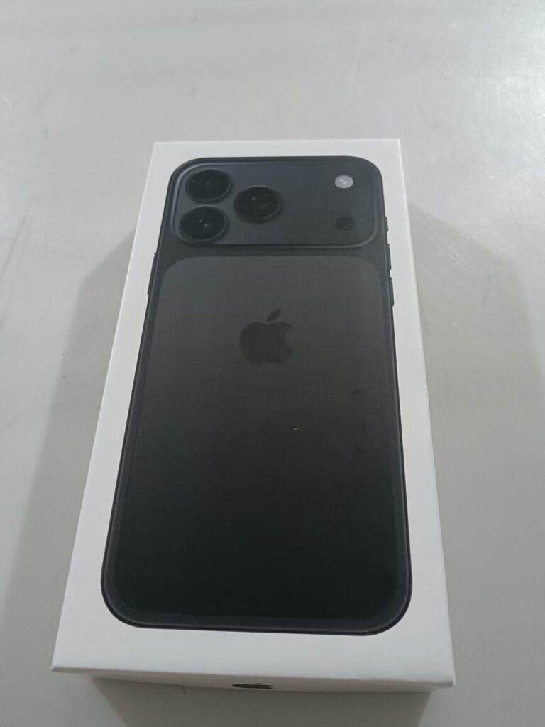 Fake iPhone 17 Pro appears before the real one - Gizmochina