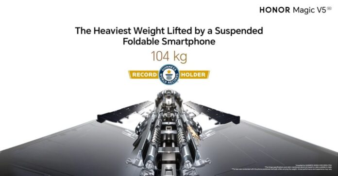Honor Magic V5 Sets Guinness World Record for Foldable Strength ...