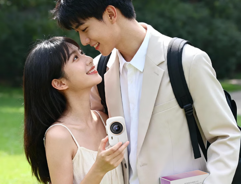 Lenovo launches X1 digital camera with 12MP Sony sensor, 4K video & 18x ...