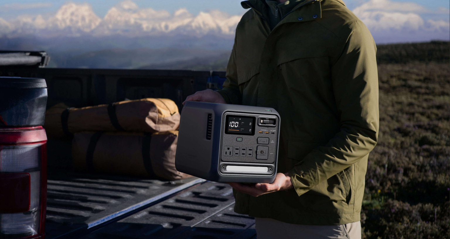 DJI Power 1000 Mini Launched: Compact 1008Wh Portable Power Station ...