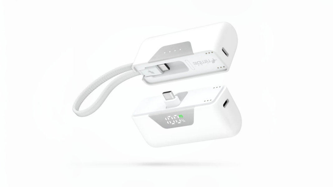 This 10,000mAh power bank splits into two independent power banks ...