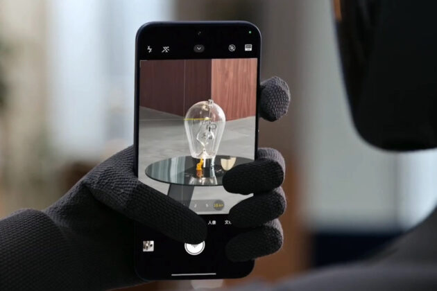 Xiaomi shows humanoid robot capturing photos using Xiaomi 17T Pro
